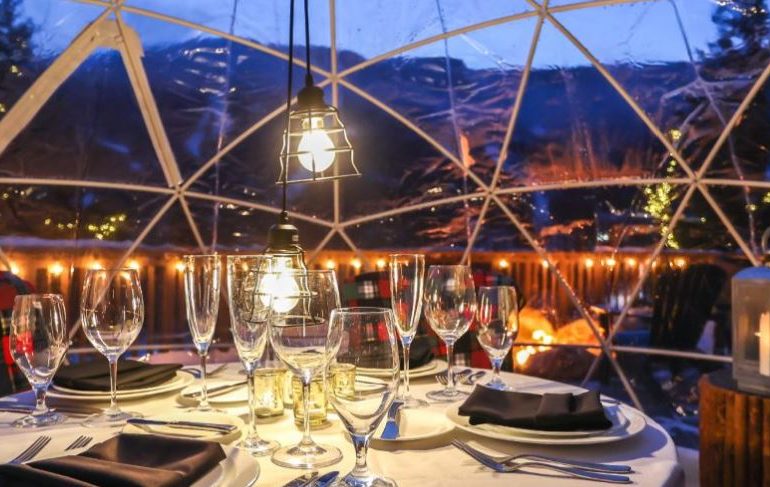 13 Cool Igloo Restaurants to Dine in CT and NY This Winter! - Elena ...